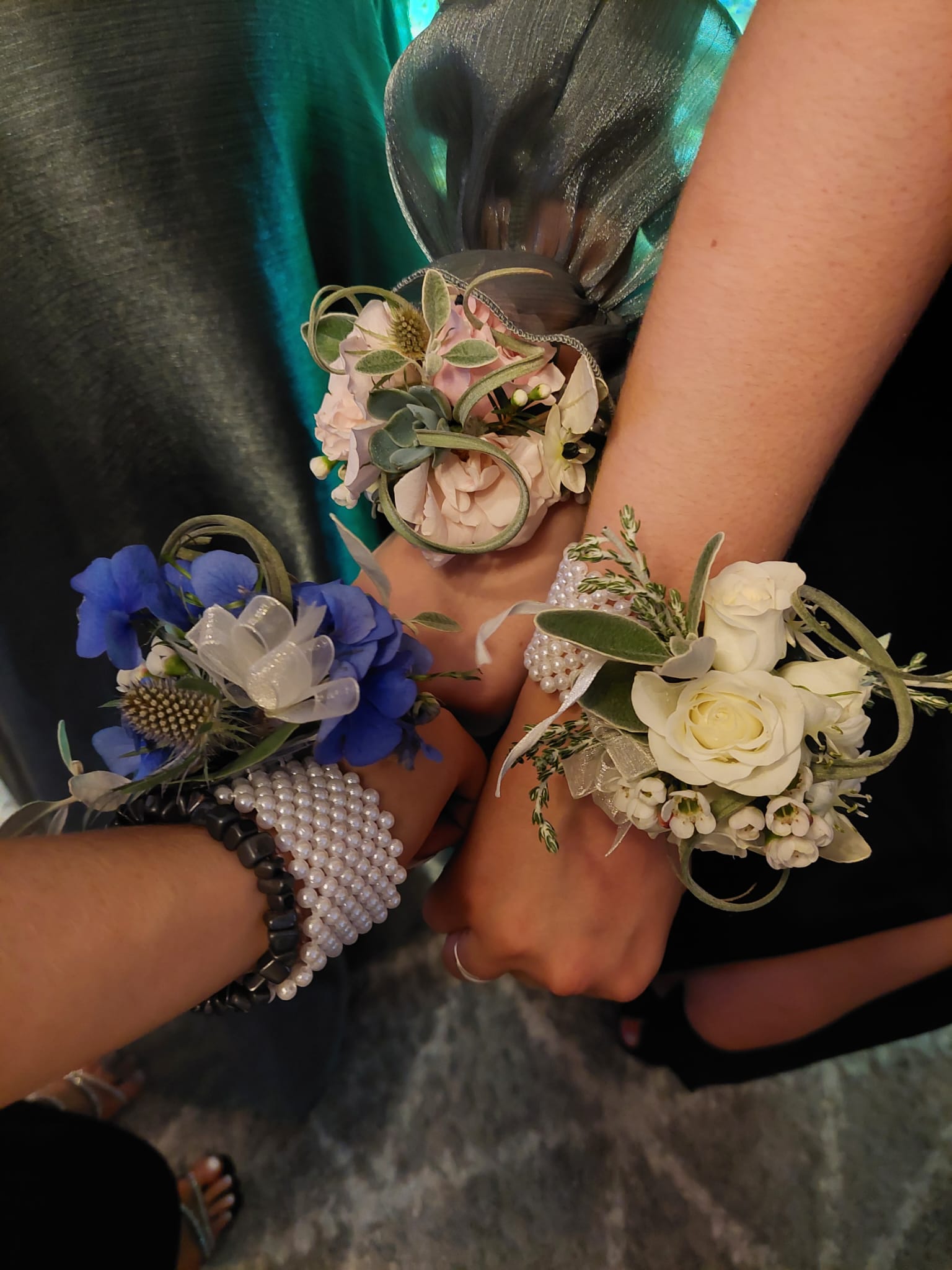 Debs Flowers 2025 – Wisteria